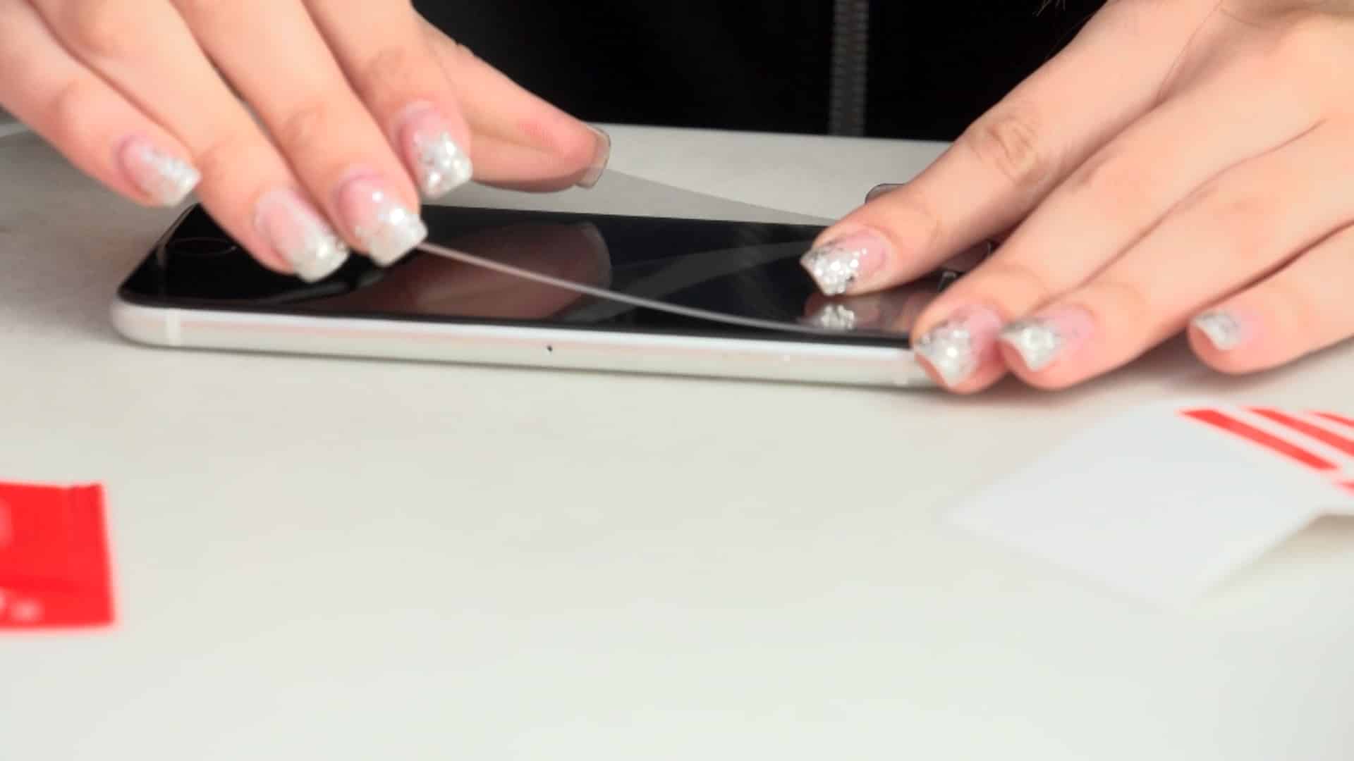 What is a Tempered Glass Screen Protector and Why it is Important to ...